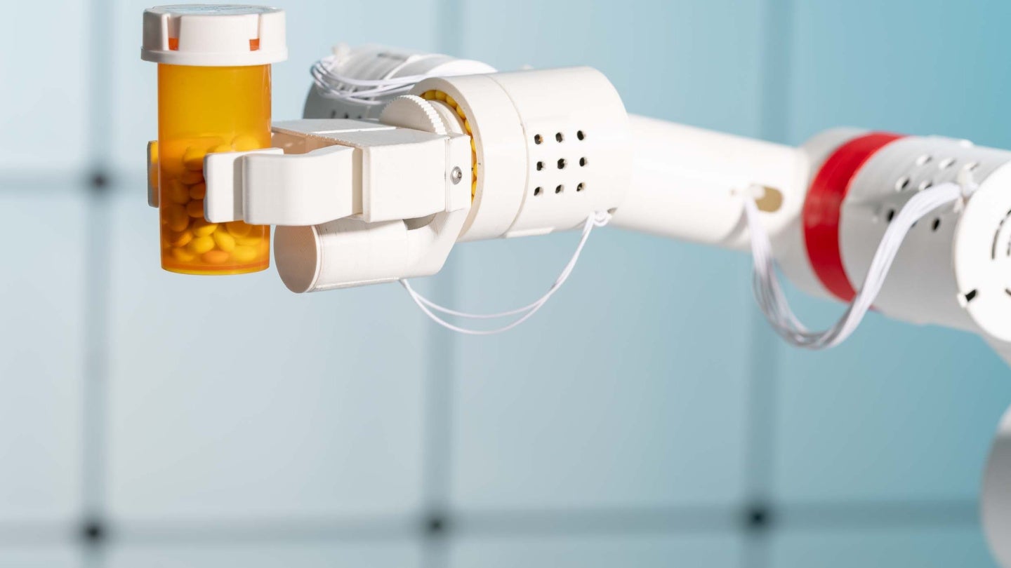 Who are the leading innovators in compliance monitoring pill dispensers ...